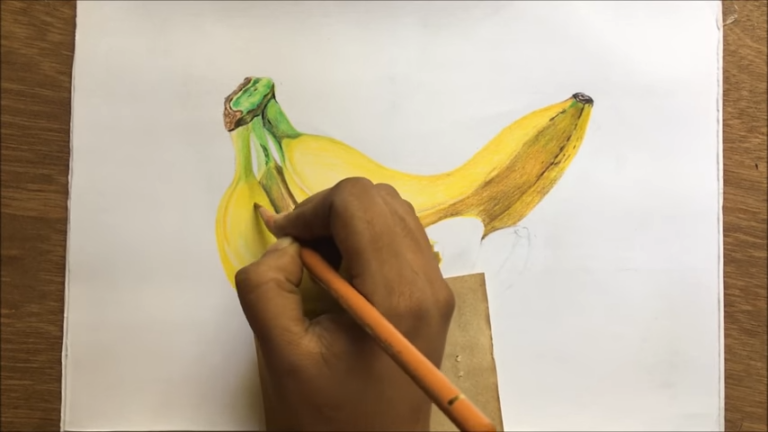 Realistic Banana: Color Pencils - Pintando.org